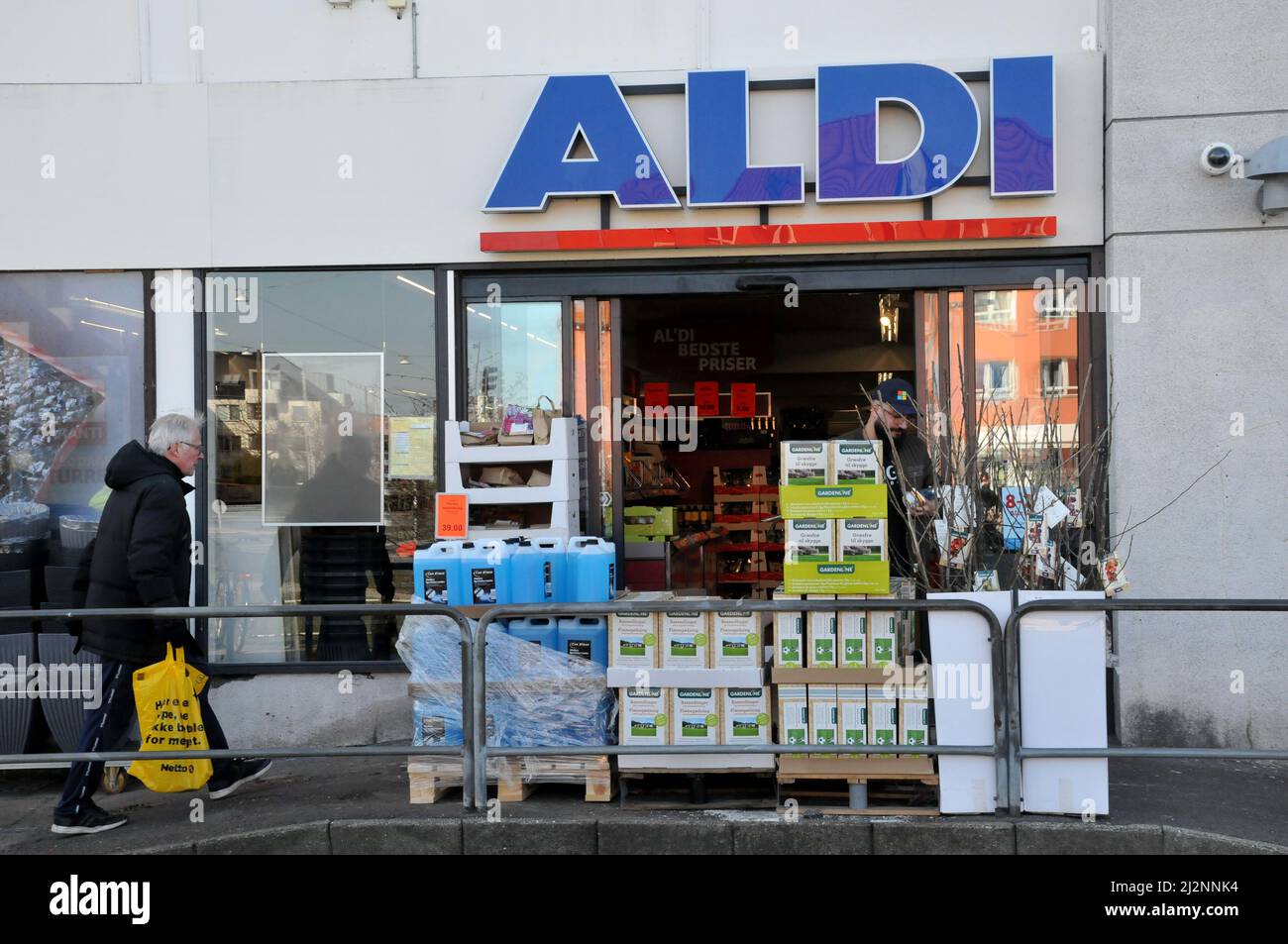 CKastrup/Copenhagen/Denmark./03 April 2022/Deutsche Aldi ...