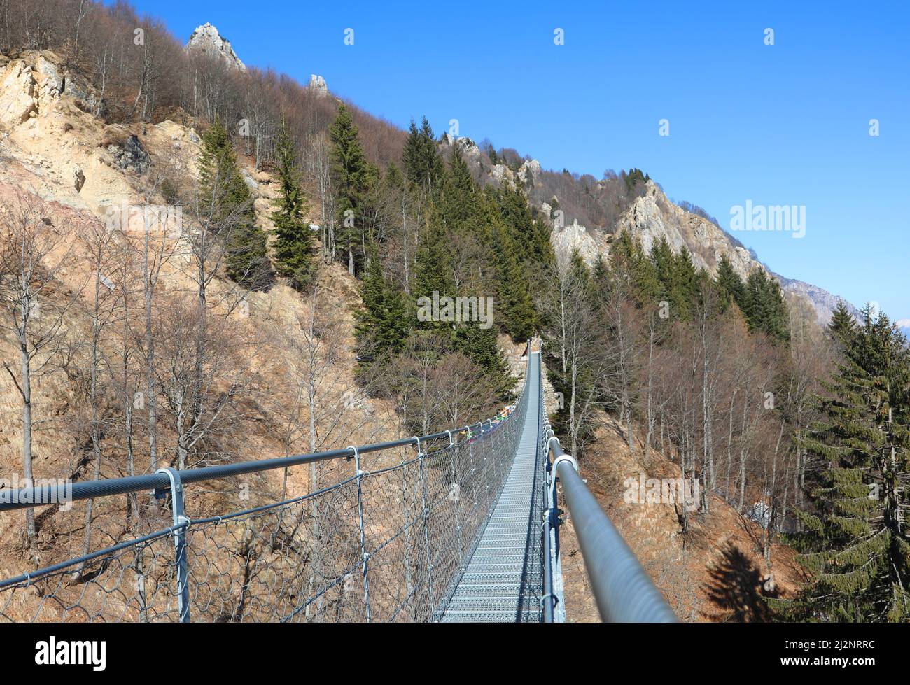 Tibetan rope bridge hi-res stock photography and images - Alamy