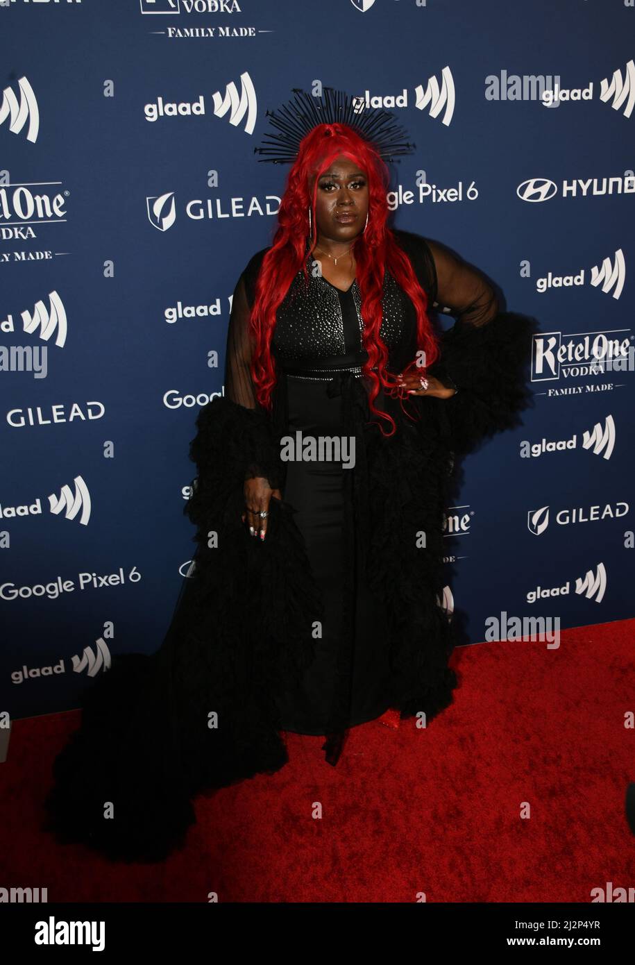 Shea Diamond arrives at the 33rd Annual GLAAD Media Awards at the ...