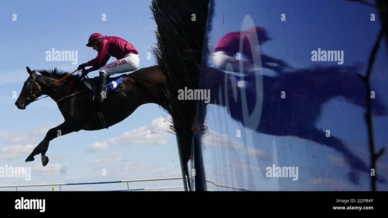 Racing bundle hi-res stock photography and images - Alamy