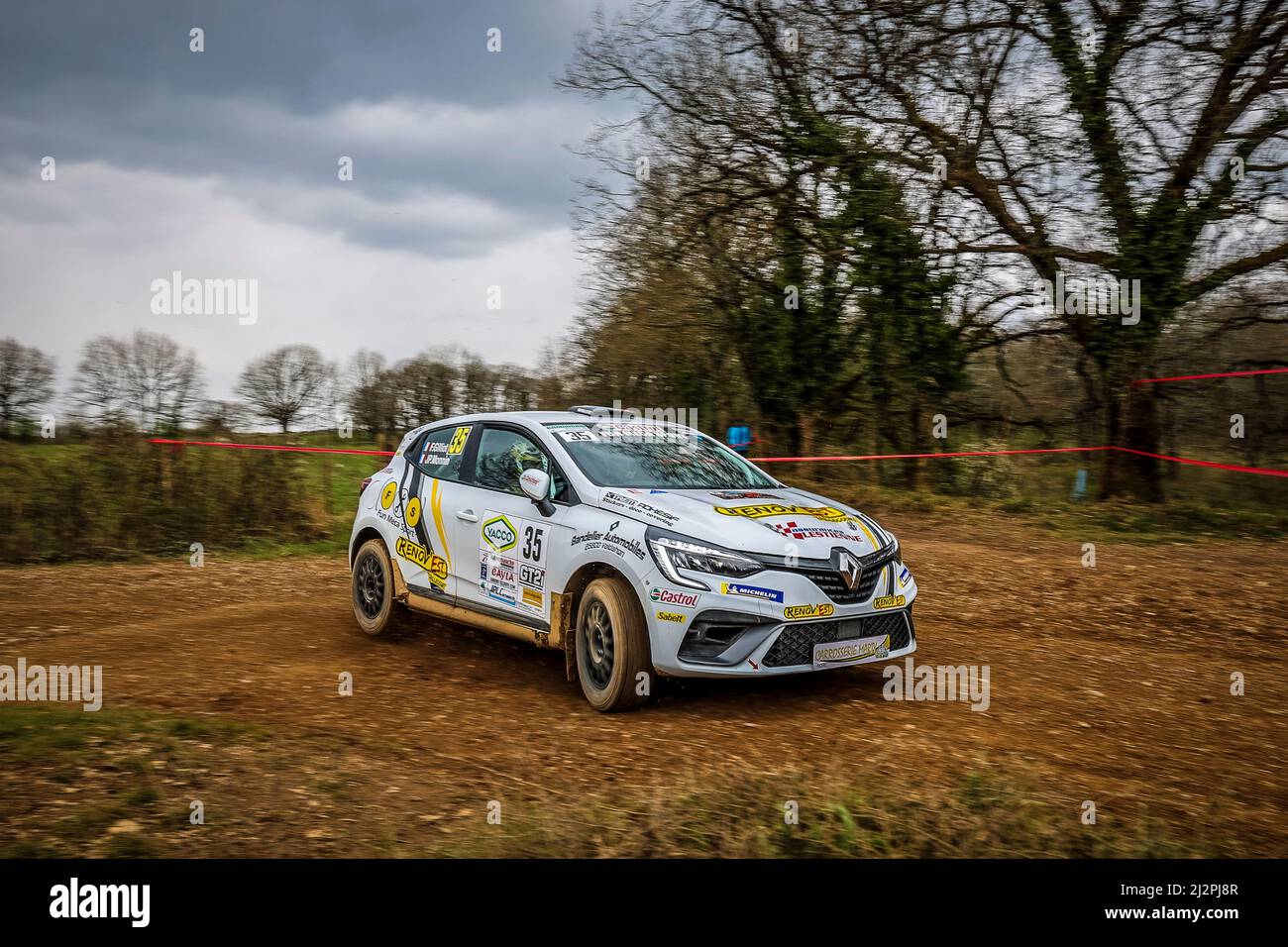 35 MONNIN Jean-Paul, GILLIOT Franck, Renault Clio 5 RS Line, action ...