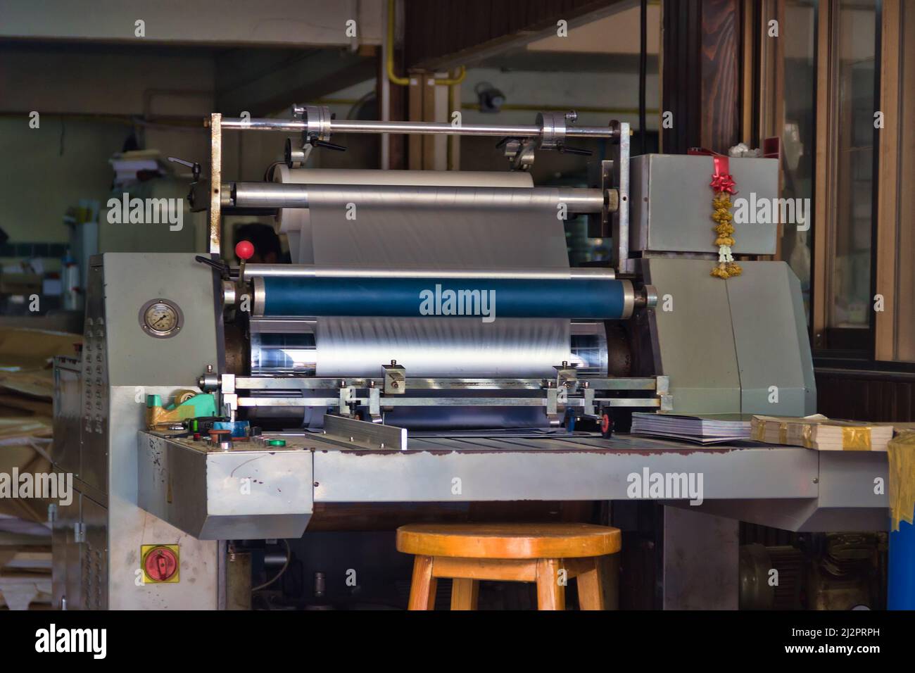 Thai press. Old printing machine Stock Photo - Alamy