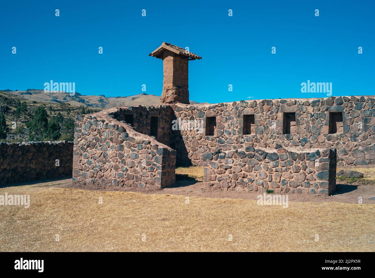 Living Quarters at Raqchi Temple Ruins in Peru, Inca Stone Wall Ruins ...