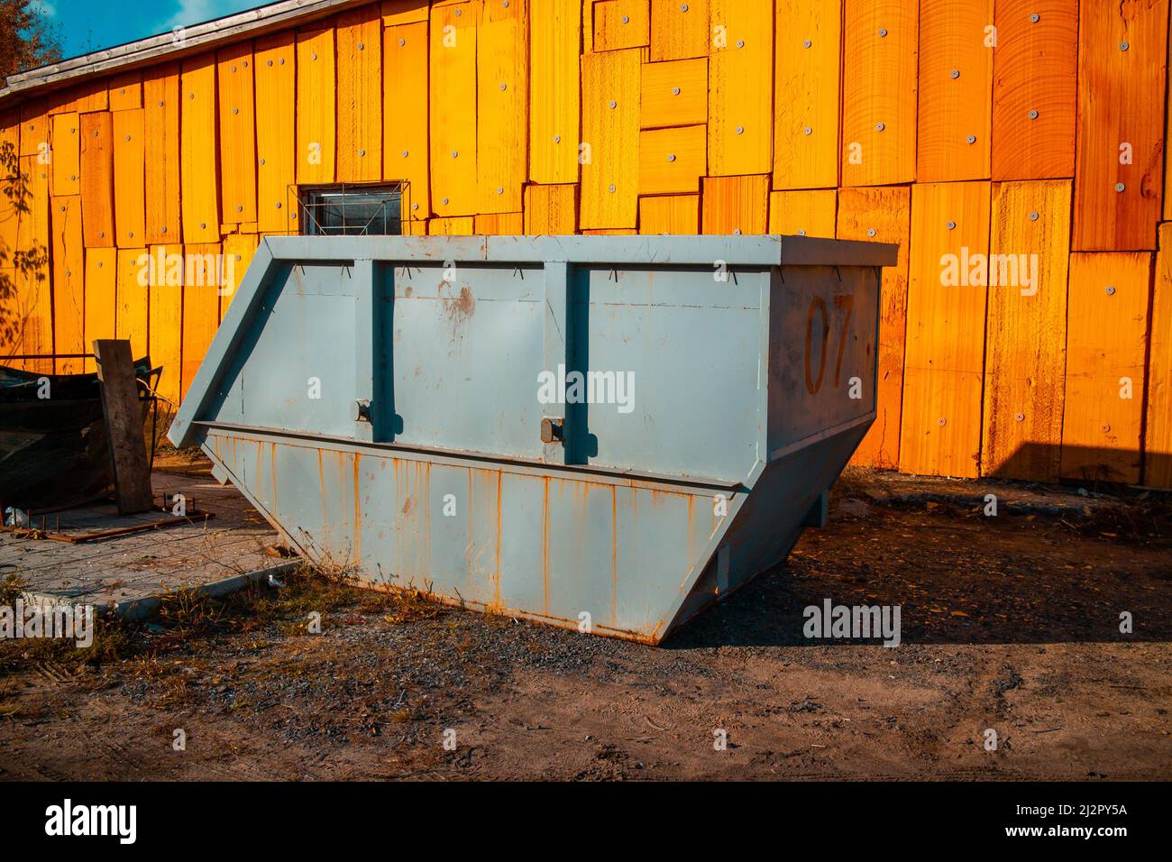 Industrial waste container for domestic waste or industrial waste ...