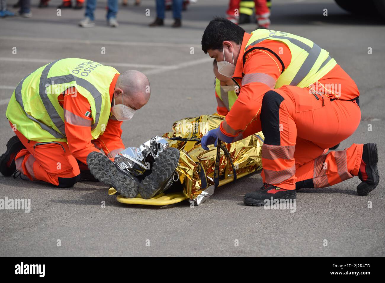 As to rescue injured and traumatized people Stock Photo - Alamy