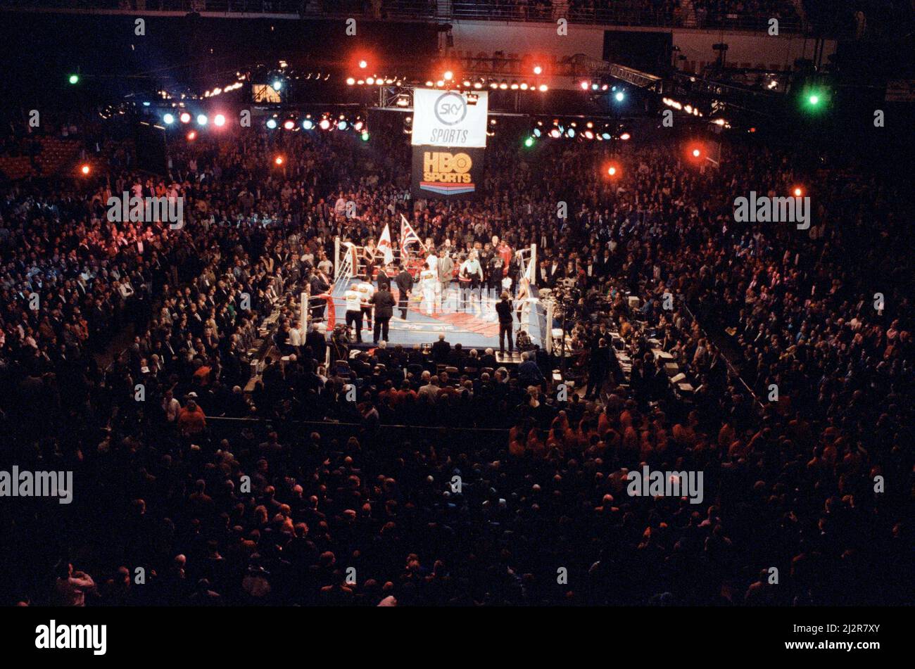 Lennox lewis donovan ruddock hi-res stock photography and images - Alamy