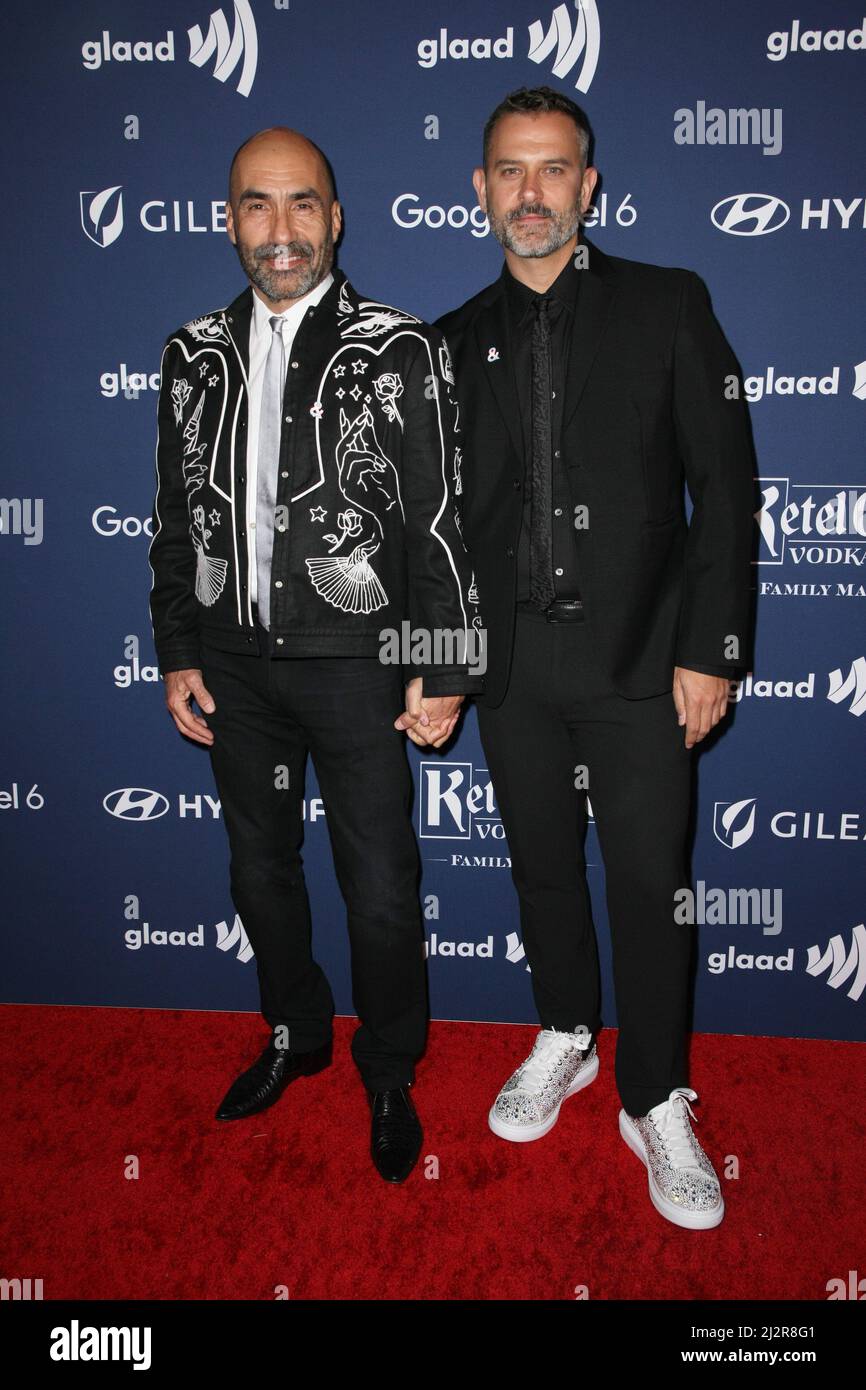 Beverly Hills, USA. 02nd Apr, 2022. Johnnie Ingram and Steve Warren ...