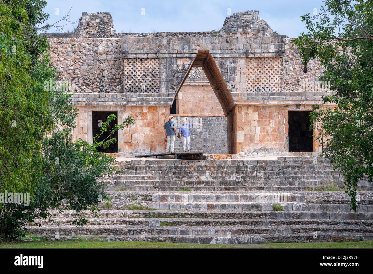 Puuc style architecture hi-res stock photography and images - Alamy