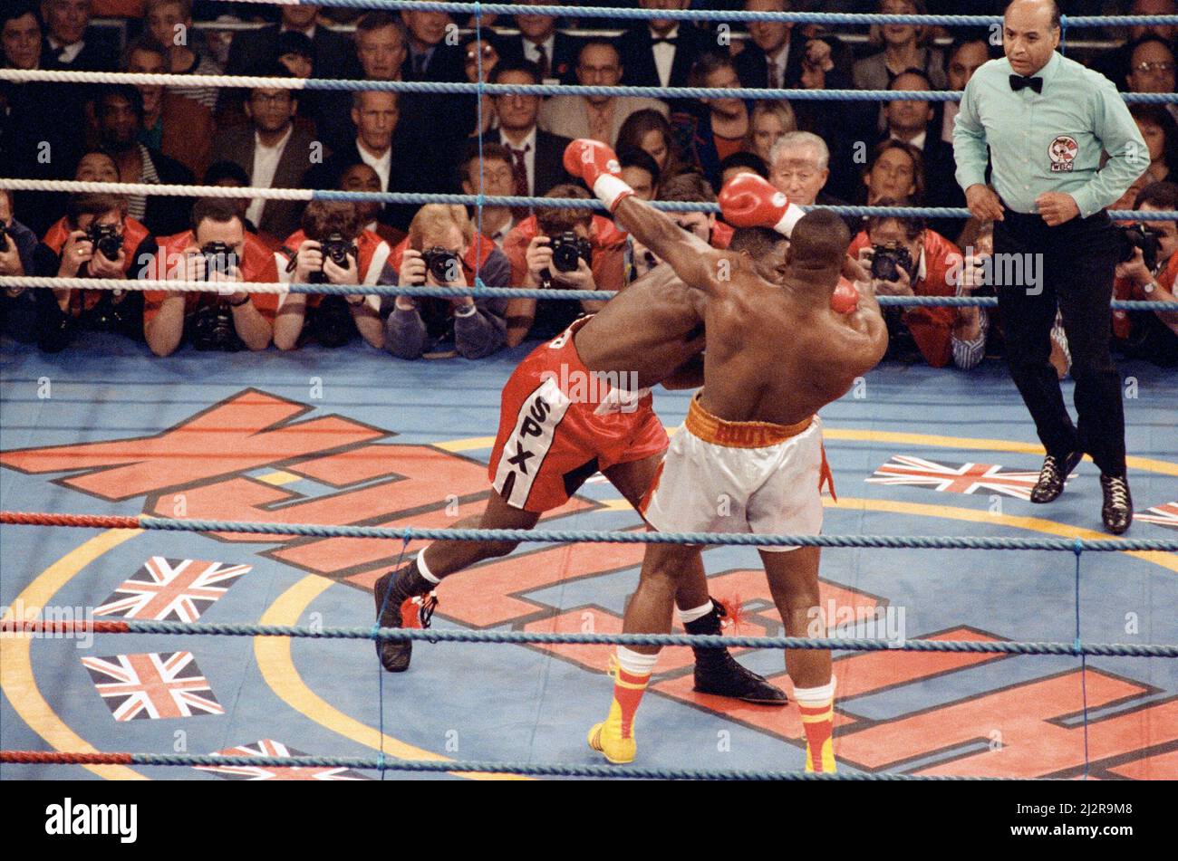 Lewis hook hi-res stock photography and images - Alamy