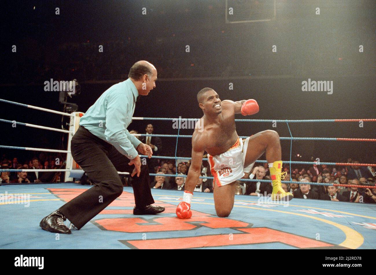 British and european heavyweight title fight hi-res stock photography ...