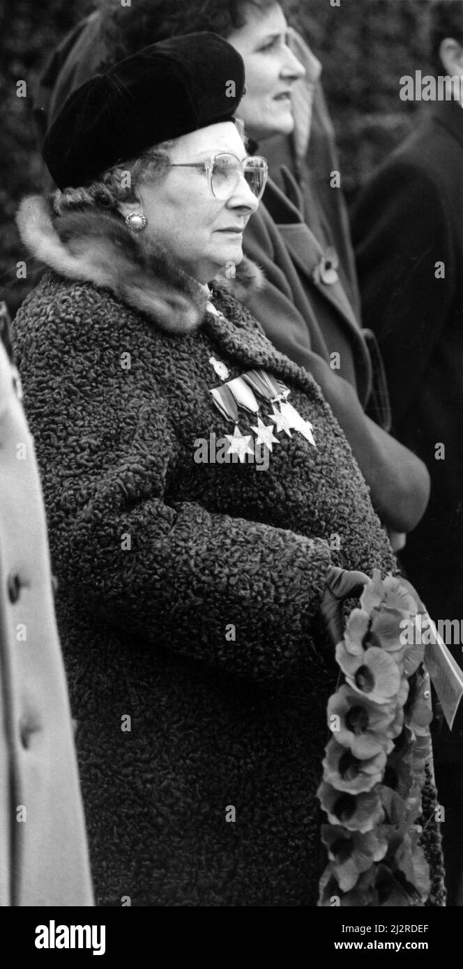 November 1992 Black and White Stock Photos & Images - Alamy