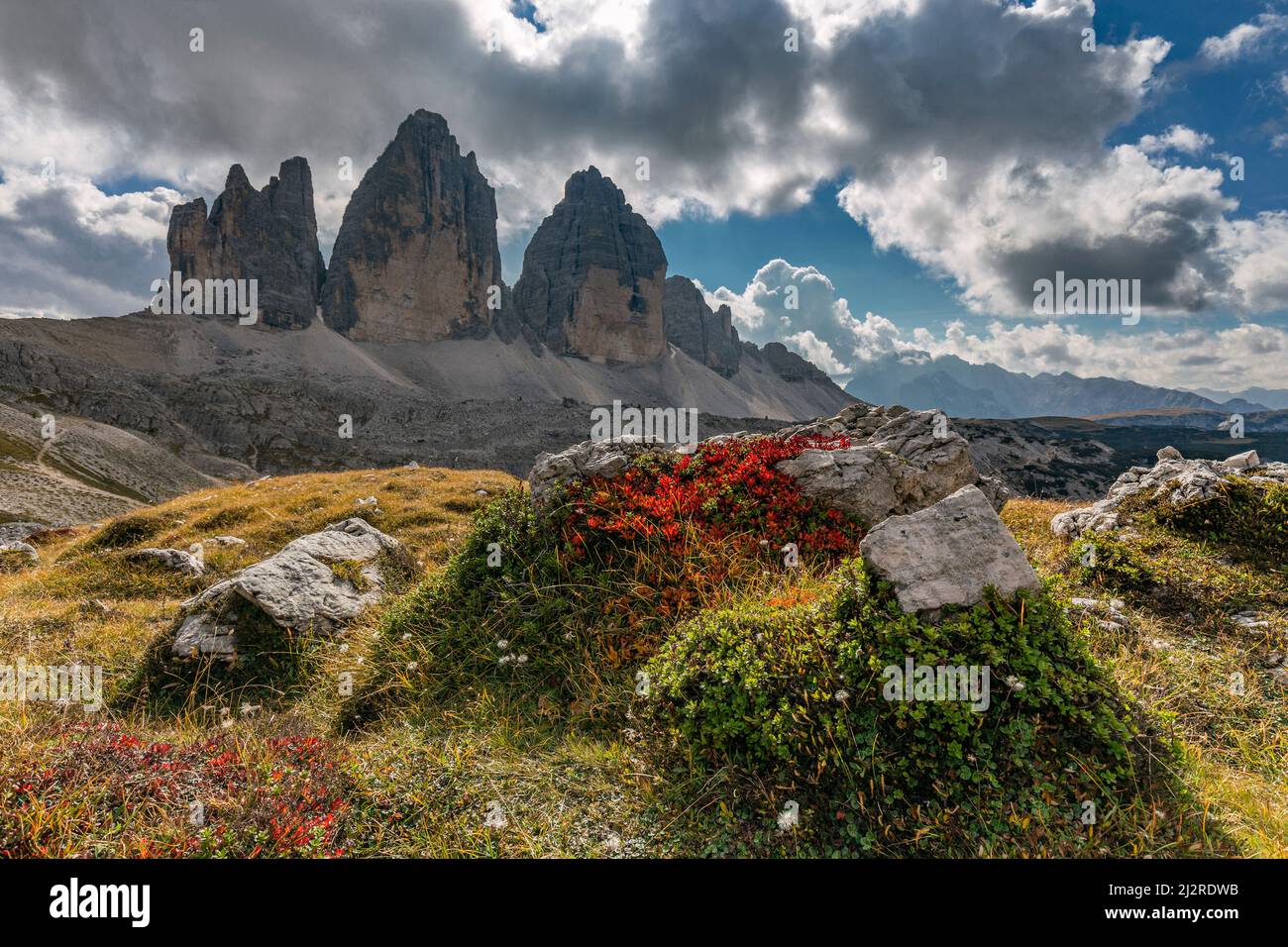 Three towers of Lavaredo, Tre cime natural park, Dolomites, italian ...