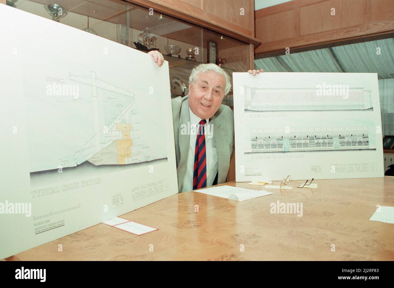 Doug Ellis, Chairman Aston Villa Football Club, news press conference ...