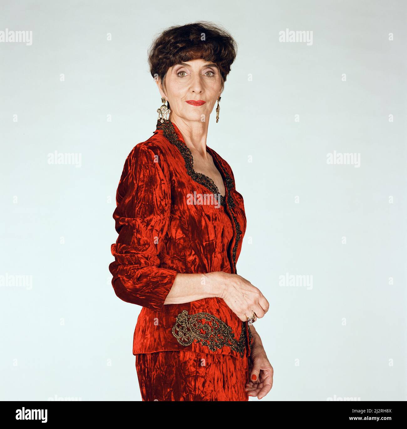 Eastenders actress june brown hi-res stock photography and images - Alamy