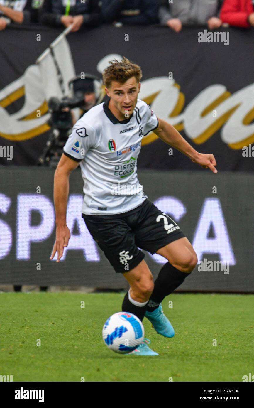 La Spezia, Italy. 02nd Apr, 2022. Spezia's Salva Ferrer during Spezia ...