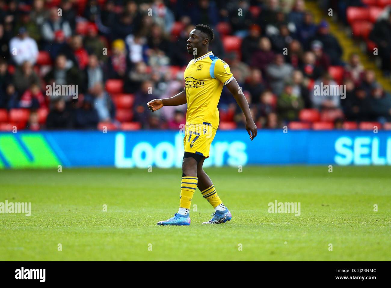 Oakwell, Barnsley, England - 2nd April 2022 Andy Yiadom (17) of Reading ...