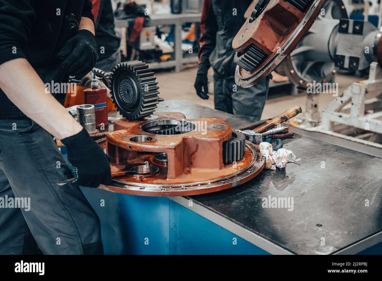 Car assembly line and safety hi-res stock photography and images - Alamy