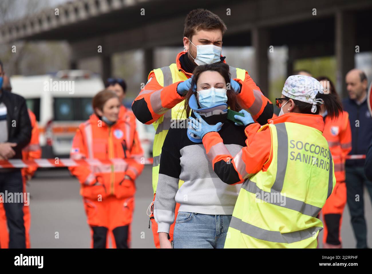 First aid demonstration Stock Photo - Alamy