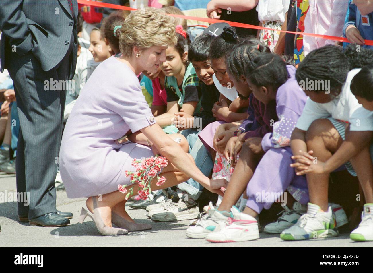 HRH The Princess of Wales, Princess Diana, meets the students and ...