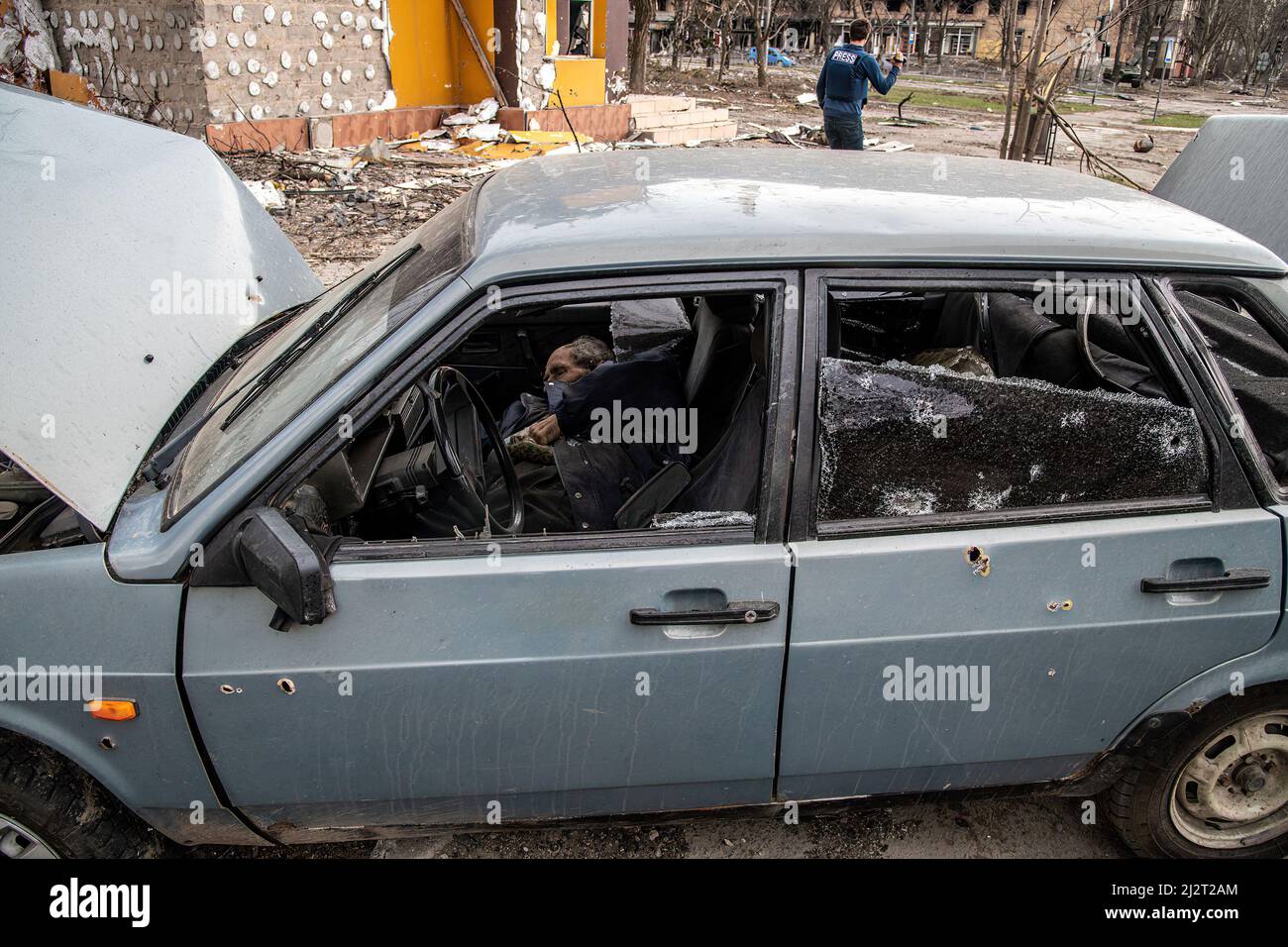 Mariupol, Ukraine. 03rd Apr, 2022. (EDITORS NOTE: Image depicts death ...