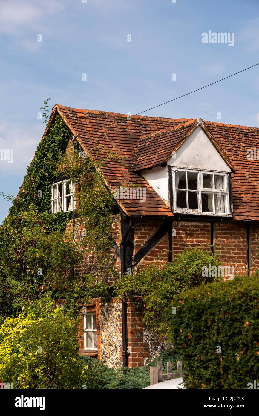 Half-timbered cottage in Fingest, Buckinghamshire, UK Stock Photo - Alamy