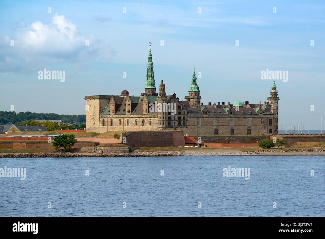 Renaissance castles hi-res stock photography and images - Alamy