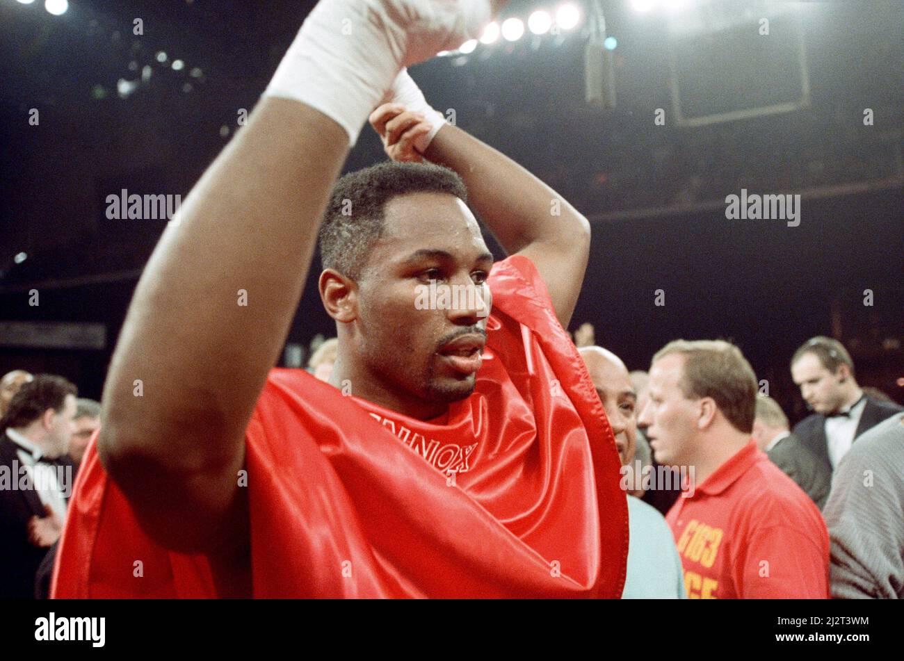 Lennox Lewis vs Donovan “Razor” Ruddock.Lewis retained his British and ...