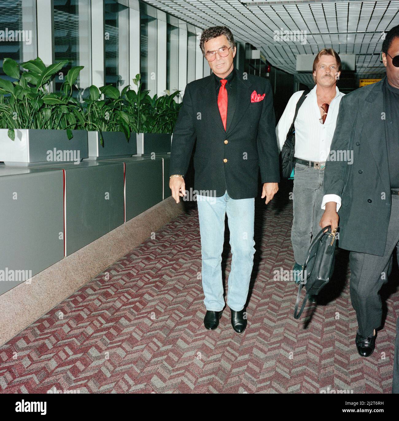American Actor Burt Reynolds At Heathrow Airport Arriving From New