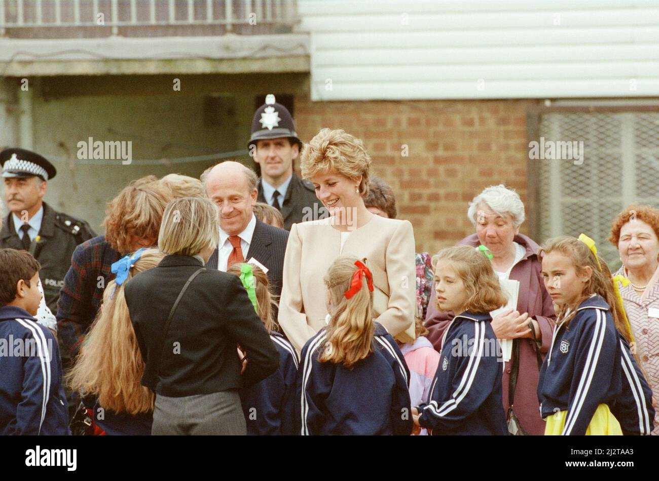 Princess diana may 1993 hi-res stock photography and images - Alamy