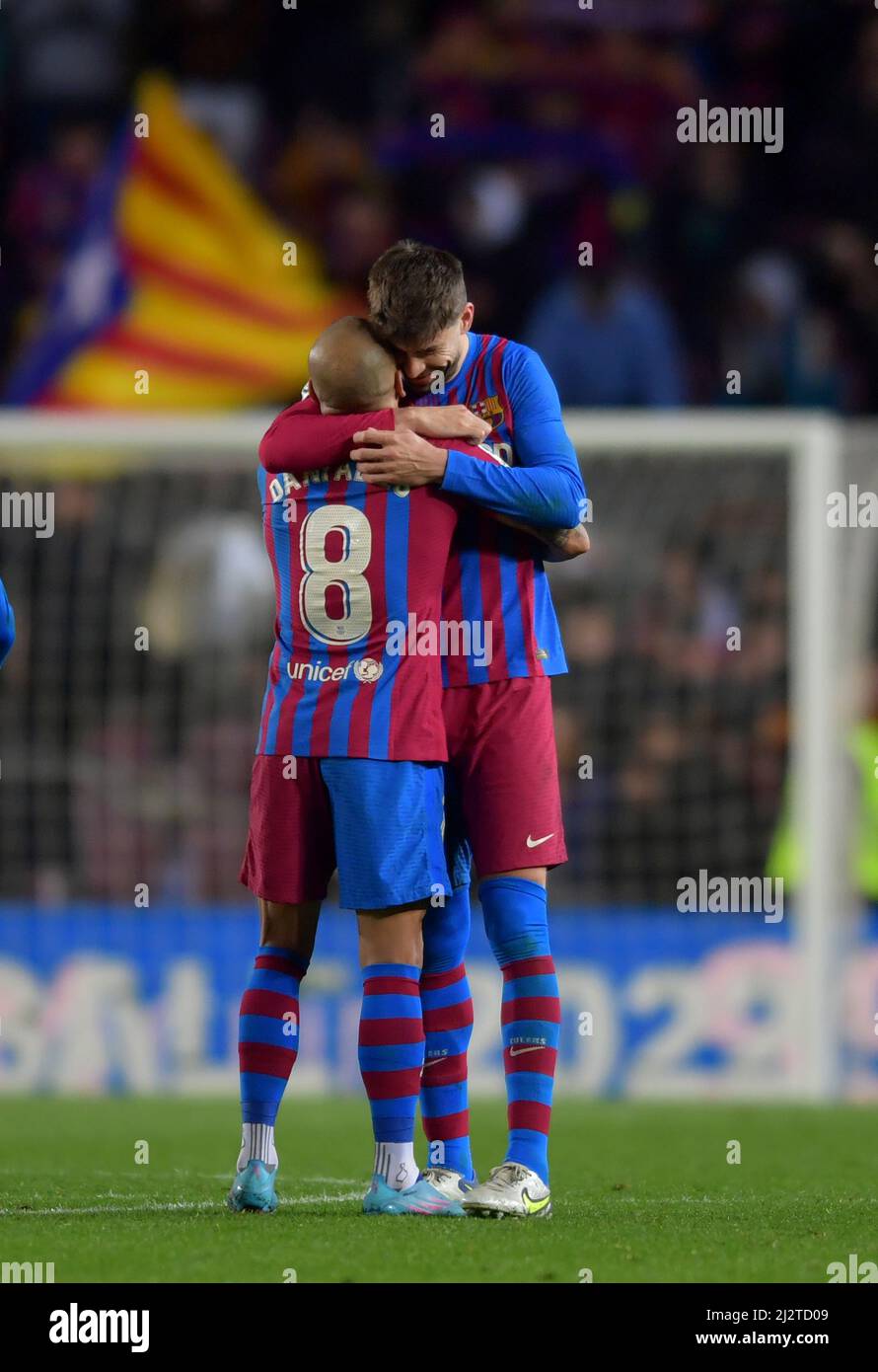 Barcelona players celebrate 2022 hi-res stock photography and images ...