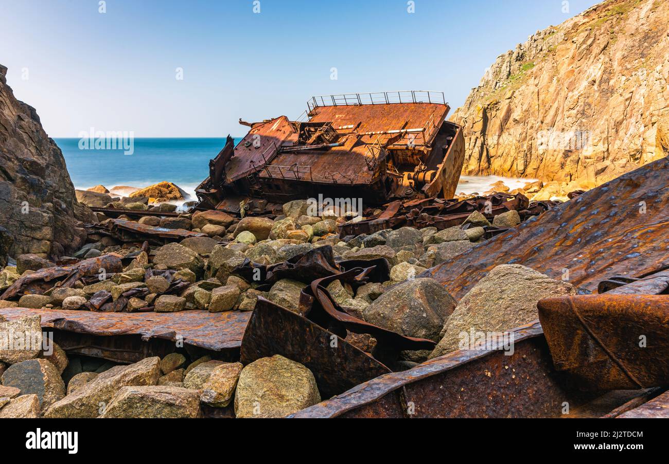 Mayon cliff shipwreck hi-res stock photography and images - Alamy