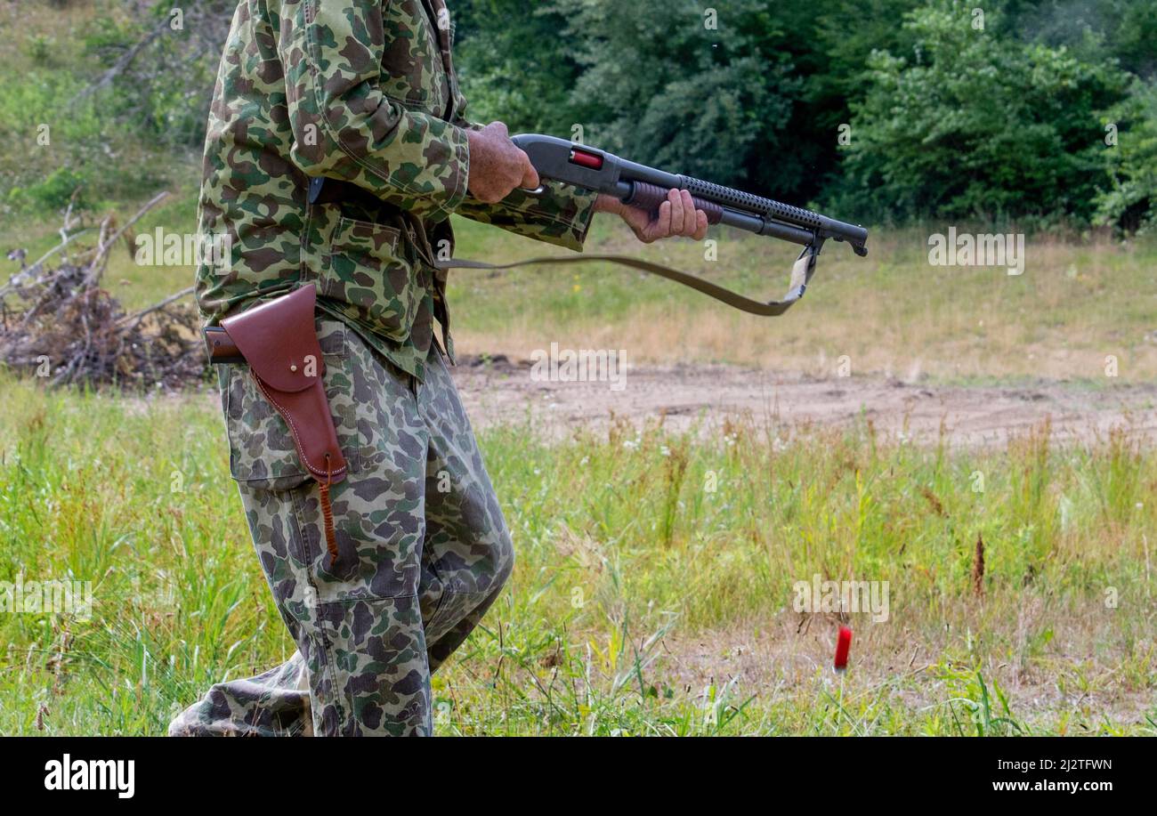Danger camouflage hi-res stock photography and images - Alamy