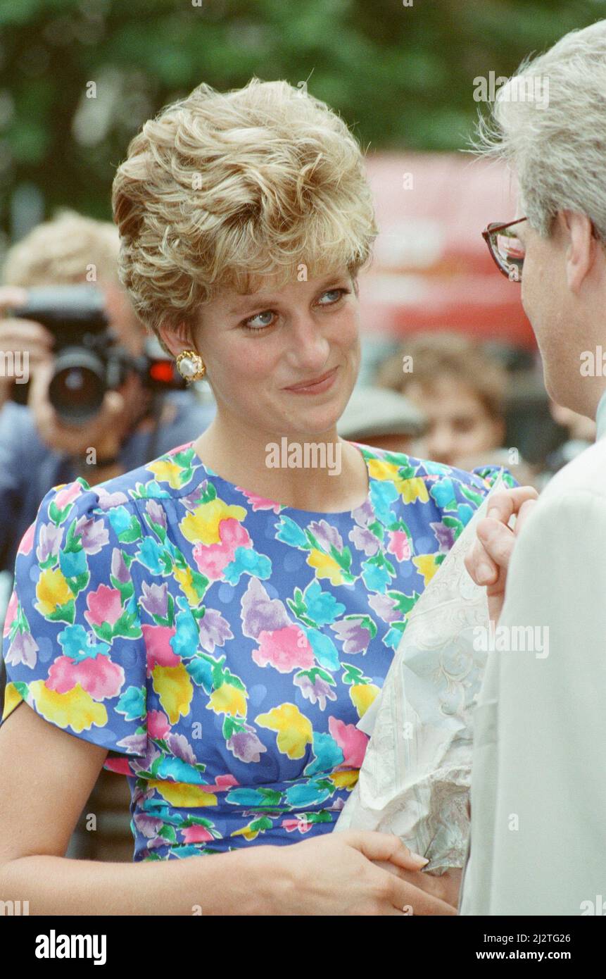 HRH The Princess of Wales, Princess Diana, visits The Lighthouse ...