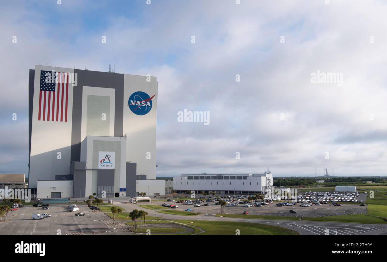 NASA s Space Launch System (SLS) rocket with the Orion spacecraft ...