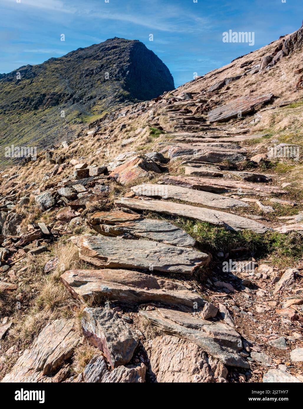 Narrow steep pathway and steps hi-res stock photography and images - Alamy