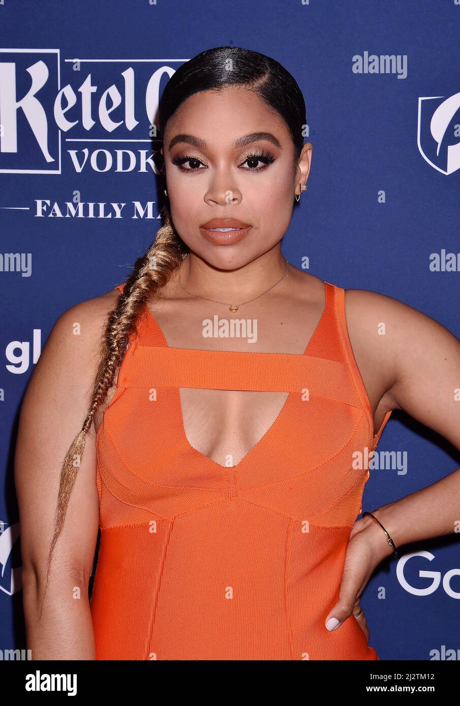 BEVERLY HILLS, CA - APRIL 02: Julissa Calderon attends the 33rd Annual ...