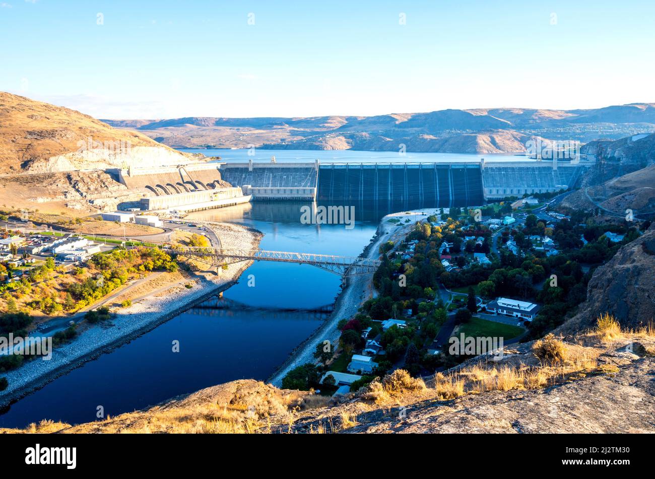 Grand coulee dam power plant hi-res stock photography and images - Alamy