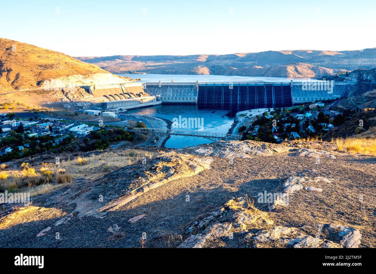 Grand Coulee Dam and Columbia River Stock Photo - Alamy