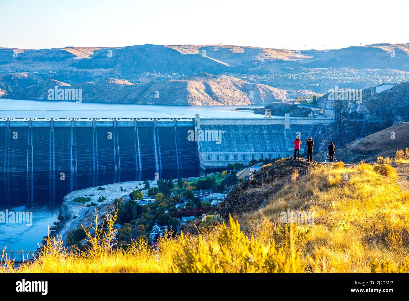 Grand Coulee Dam and Columbia River Stock Photo - Alamy