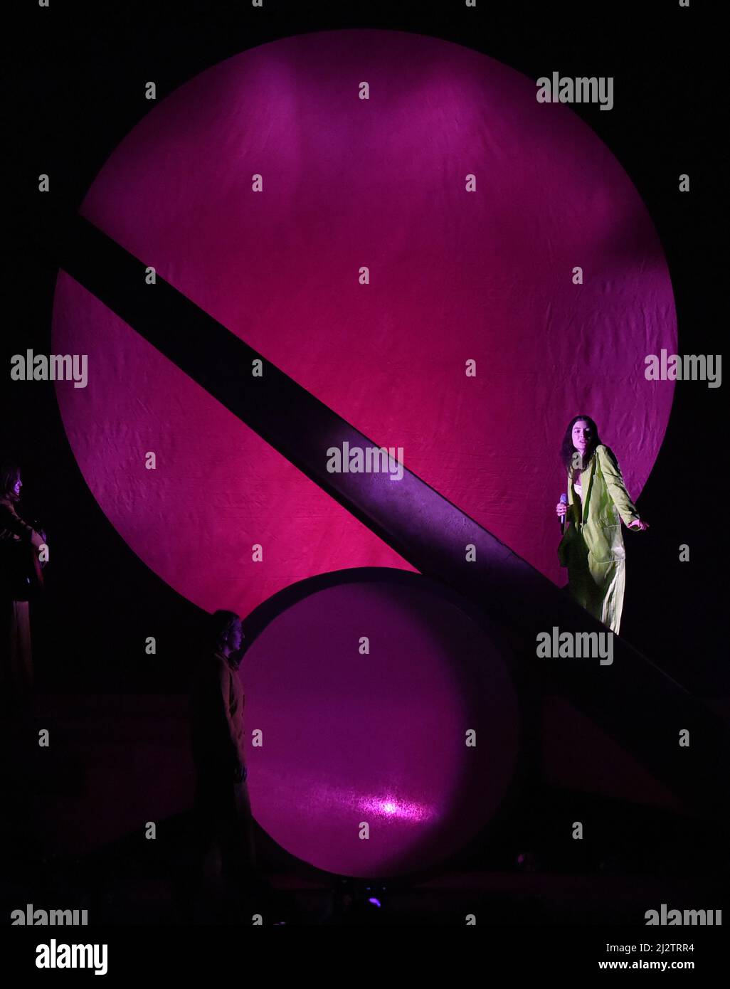 Lorde 2022 hi-res stock photography and images - Alamy