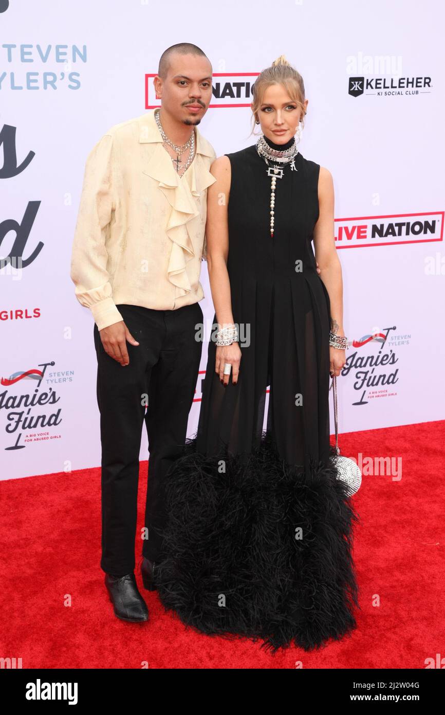 Evan Ross And Girlfriend 2022