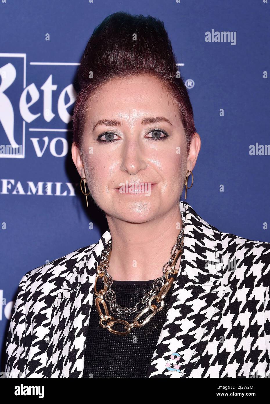 BEVERLY HILLS, CA - APRIL 02: Lisa Donato attends the 33rd Annual GLAAD ...