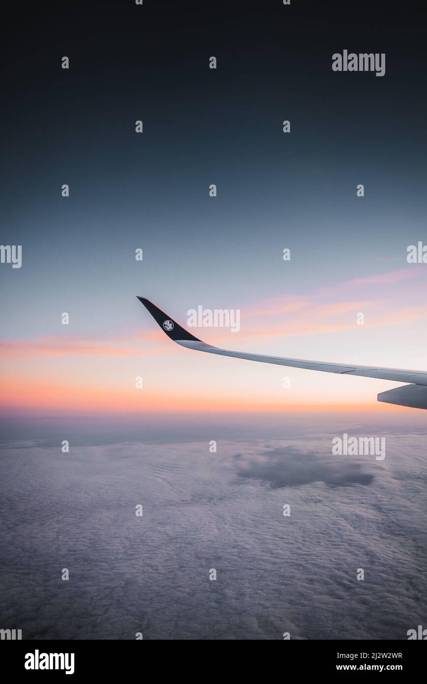 Plane aircraft in flight Stock Photo - Alamy