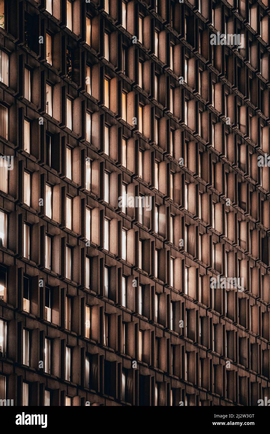 Architecture brick building night hi-res stock photography and images ...