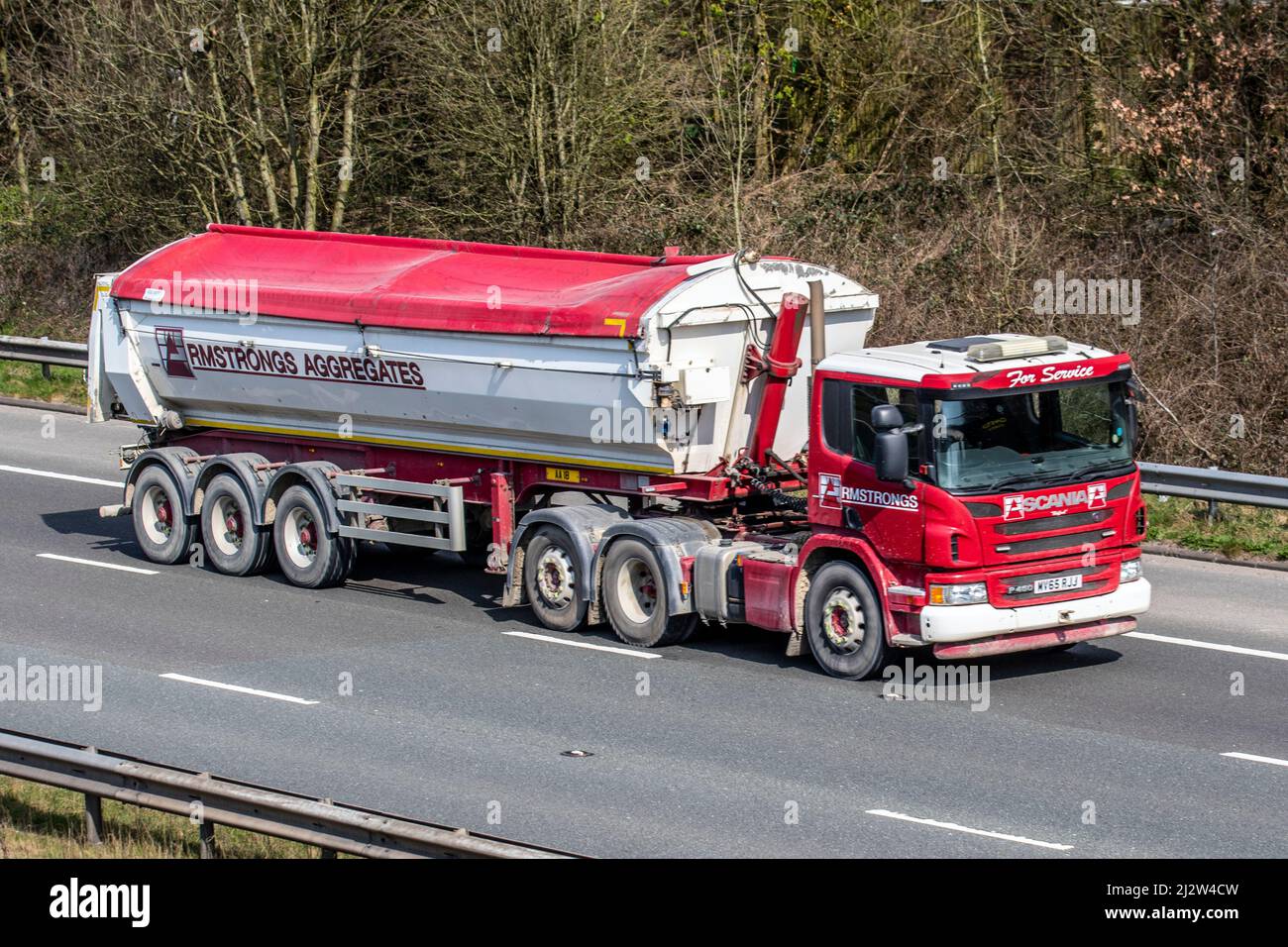 Aggregates cargo hi-res stock photography and images - Alamy