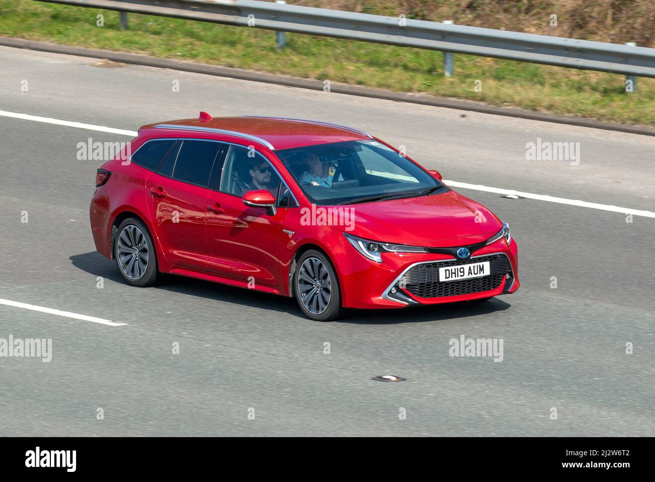 Electric car uk motorway 2019 hi-res stock photography and images - Alamy