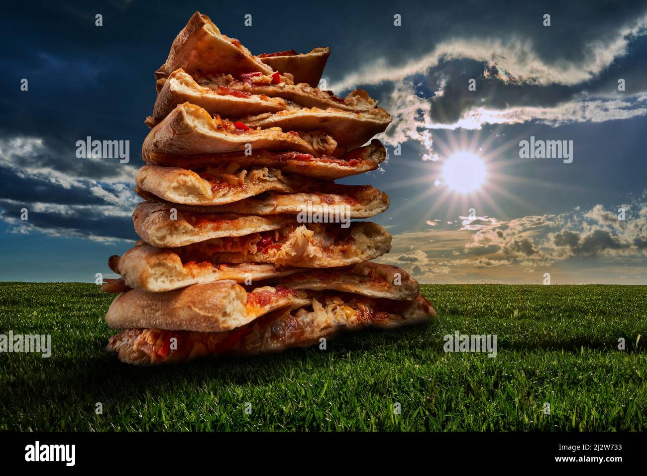 Tower of pizza hi-res stock photography and images - Alamy