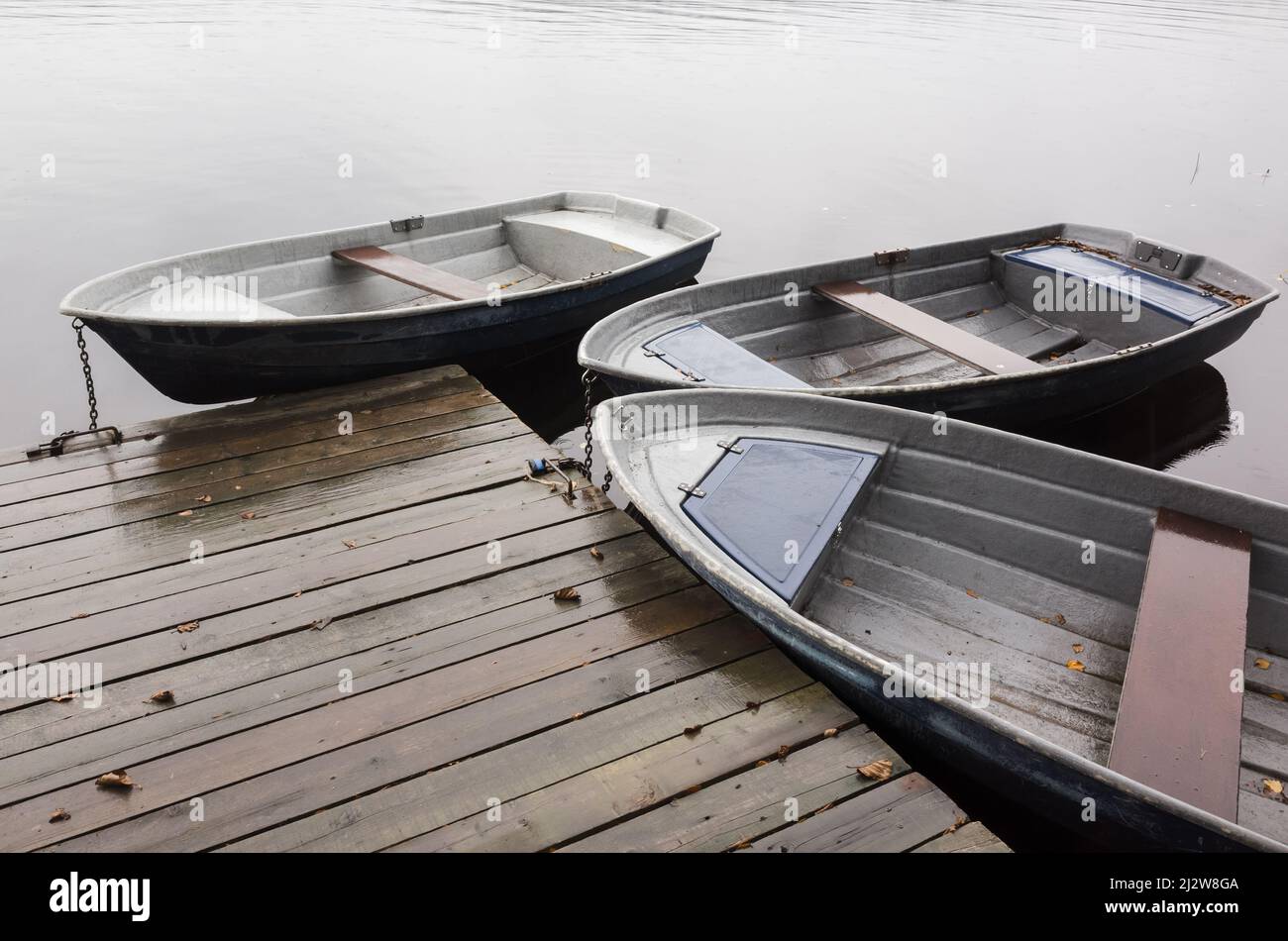 Row boat rain hi-res stock photography and images - Alamy