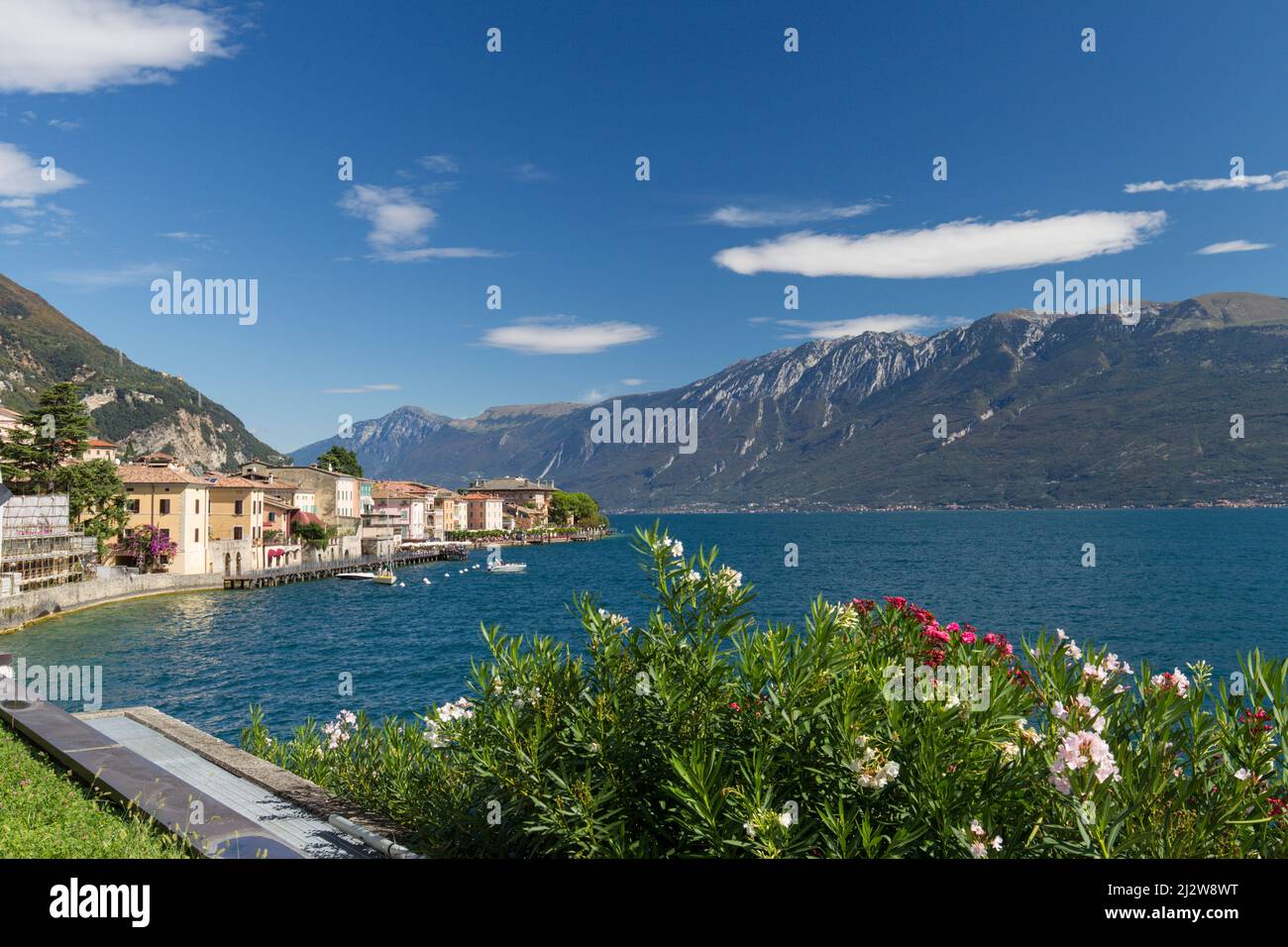 Gargnano lake garda gardasee hi-res stock photography and images - Alamy