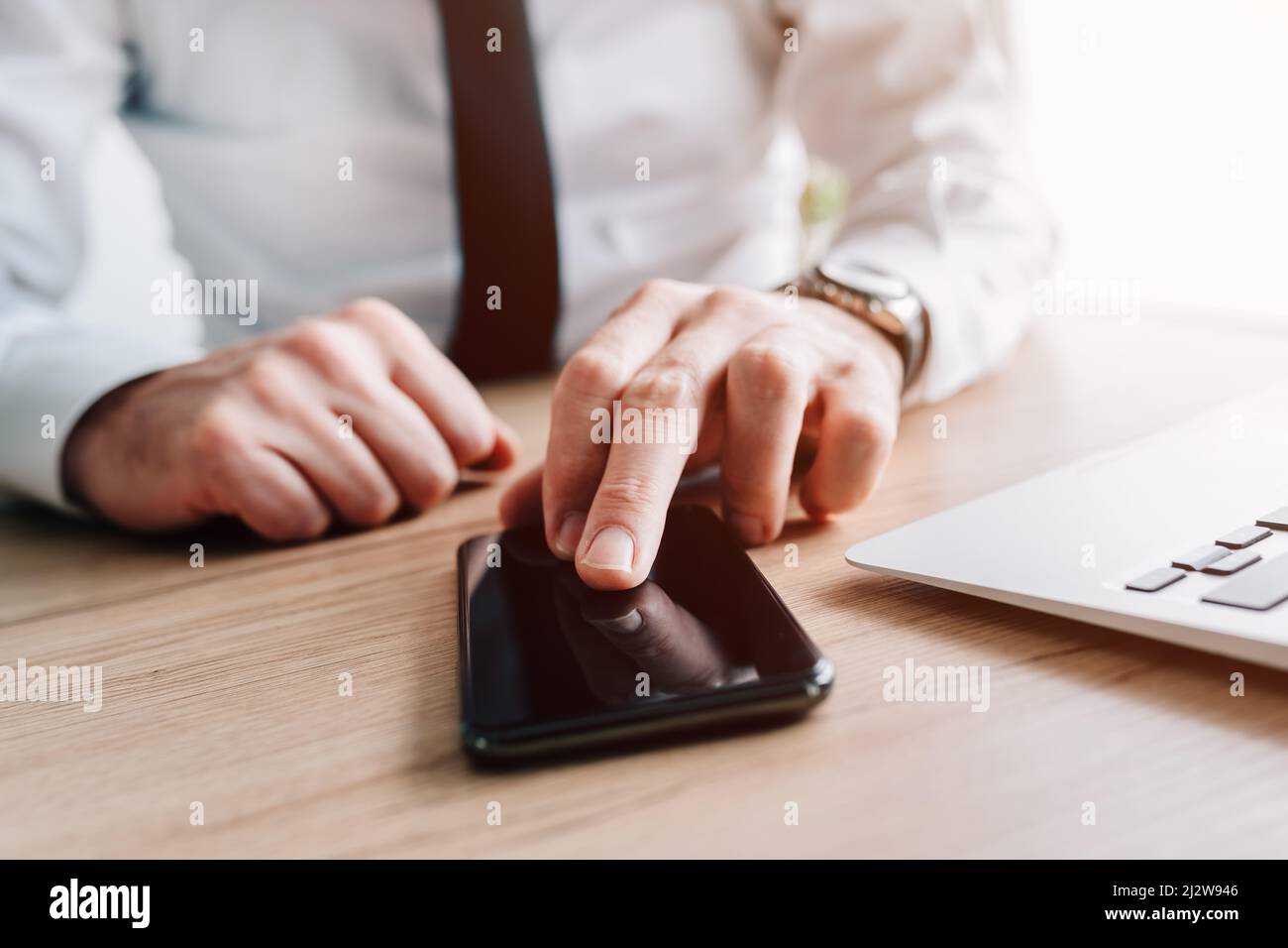 Finger tapping hi-res stock photography and images - Alamy